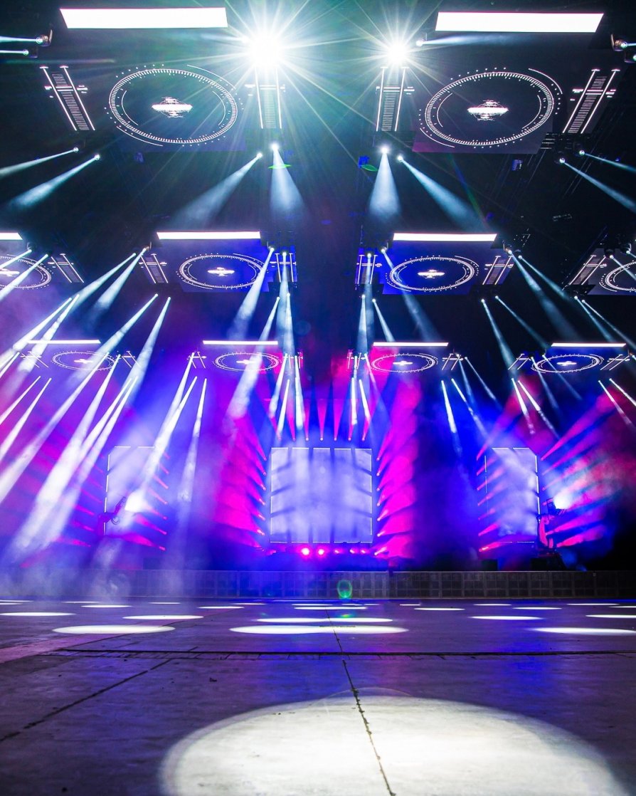 Kompass presents Rave Rebels | 14-hour Indoor Rave Festival